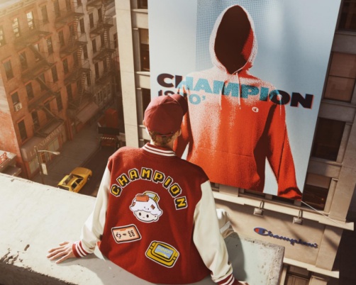 泡泡玛特IP DIMOO携手Champion推出首个限量联名服饰系列 - 电商派